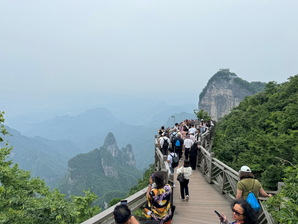 How to Visit the Avatar Mountains: Things to Know to Visit Zhangjiajie ...